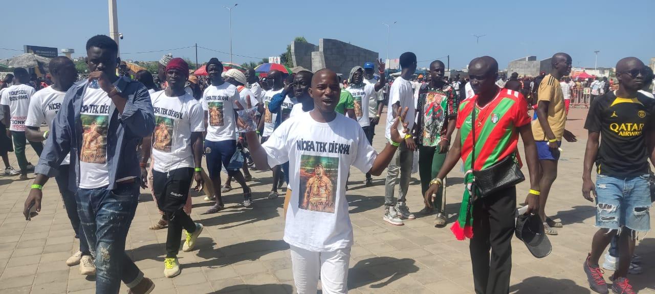 Combat de lutte : Modou Lo-Ama Baldé : les premières images à l'Arène ...