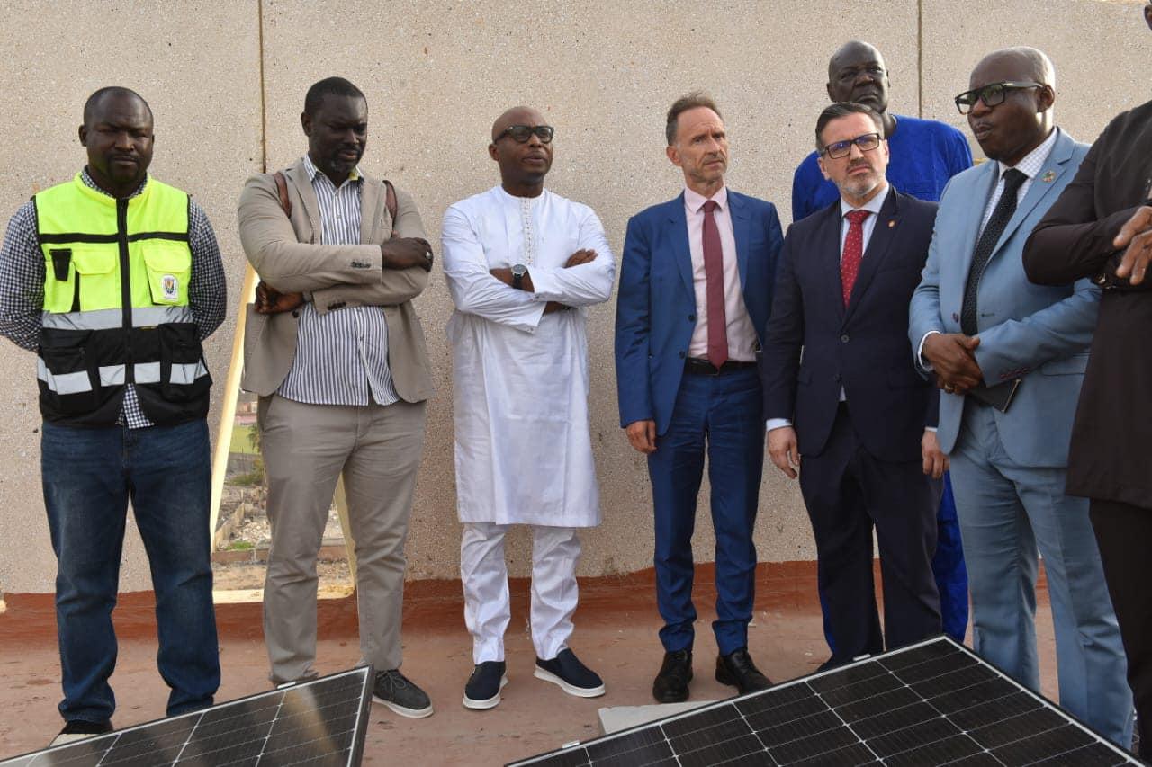 Cérémonie d'inauguration de l'amélioration de l'efficacité énergétique ...